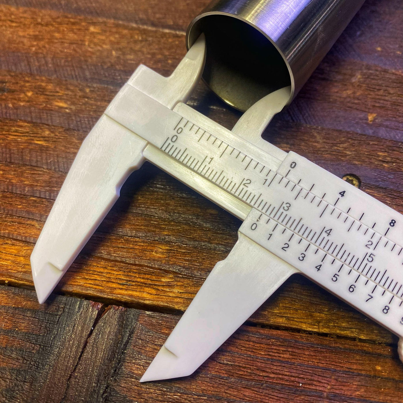 Analog Caliper (Measure: Inside/Outside Diameter & Depth) — HiFishGear